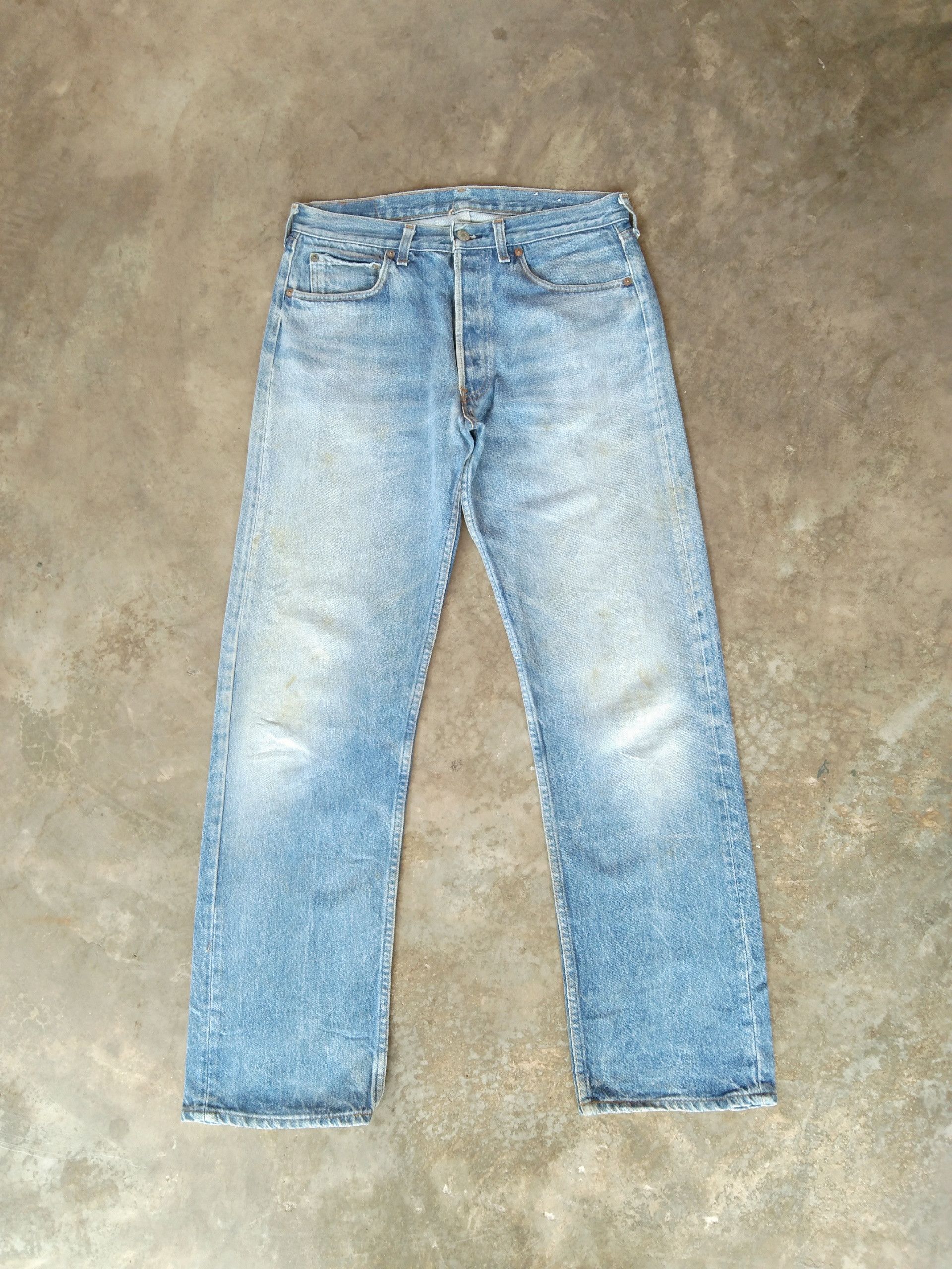 Levi's × Streetwear × Vintage 80s Vintage Levi's 501 Made In USA Distressed Jeans 32x31 | Grailed