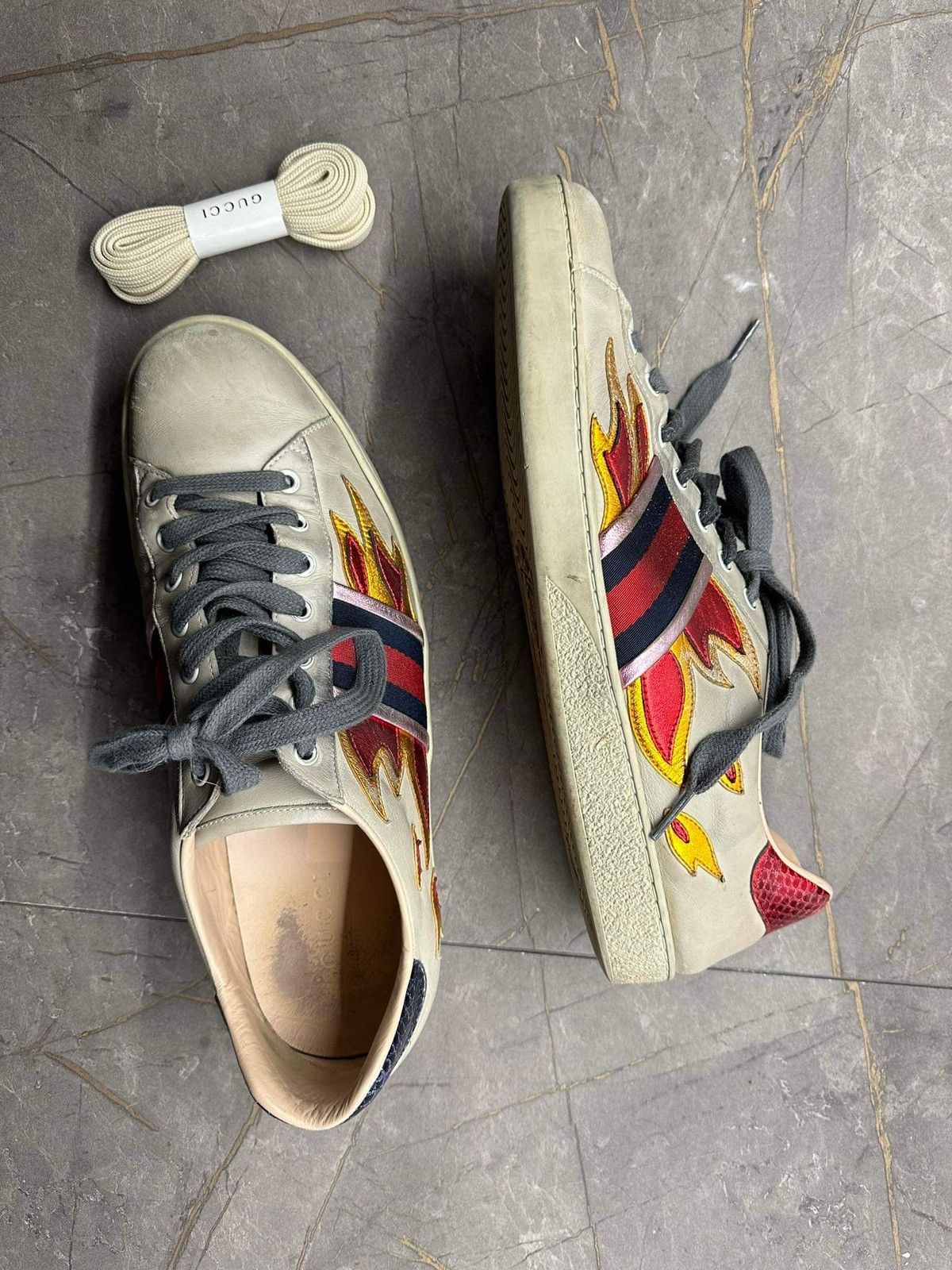 Gucci gucci ace flame beige 12g | Grailed