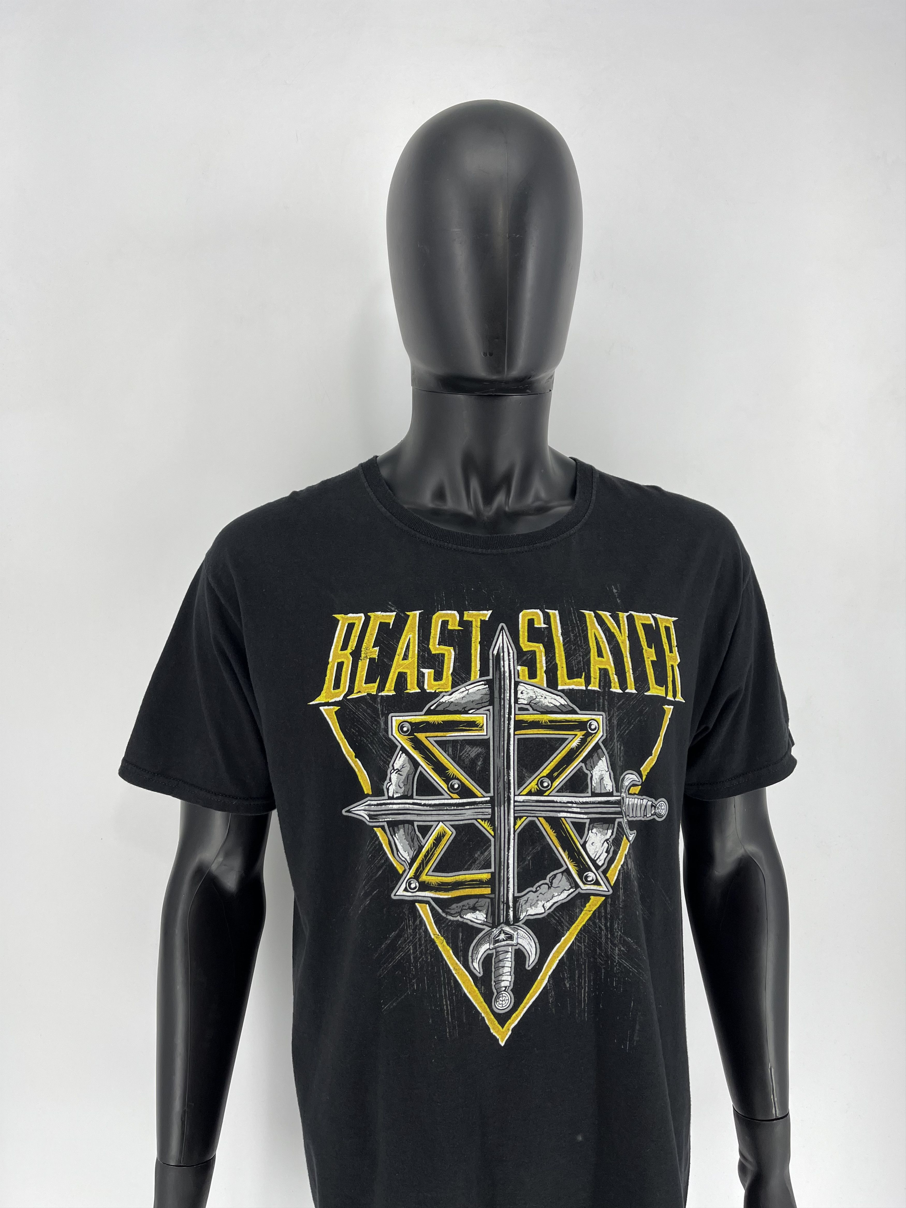 Vintage Vintage T-Shirt WWE " Beast Slayer " | Grailed