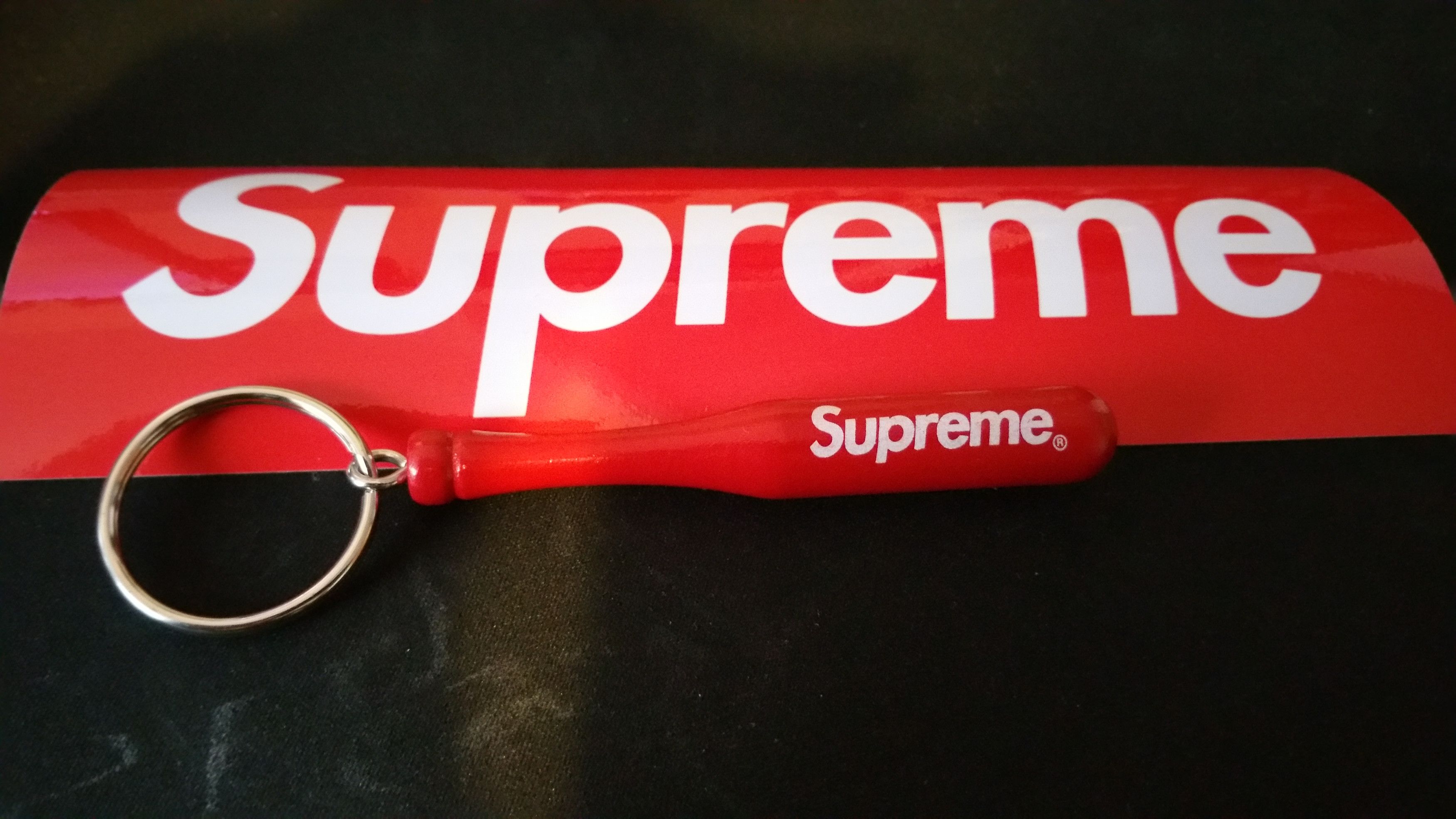 Supreme Supreme Mini Baseball Bat Keychain | Grailed