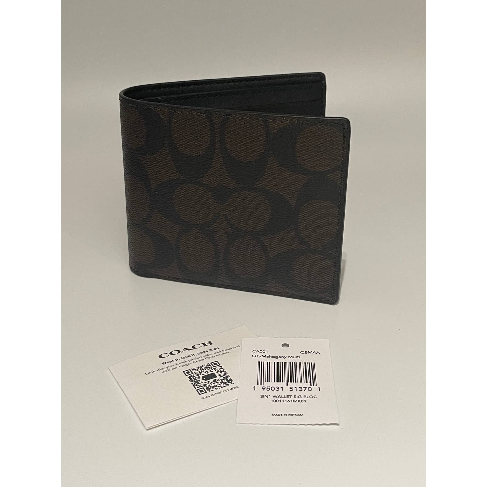 Coach Coach Wallet In Blocked Signature Canvas New | Grailed