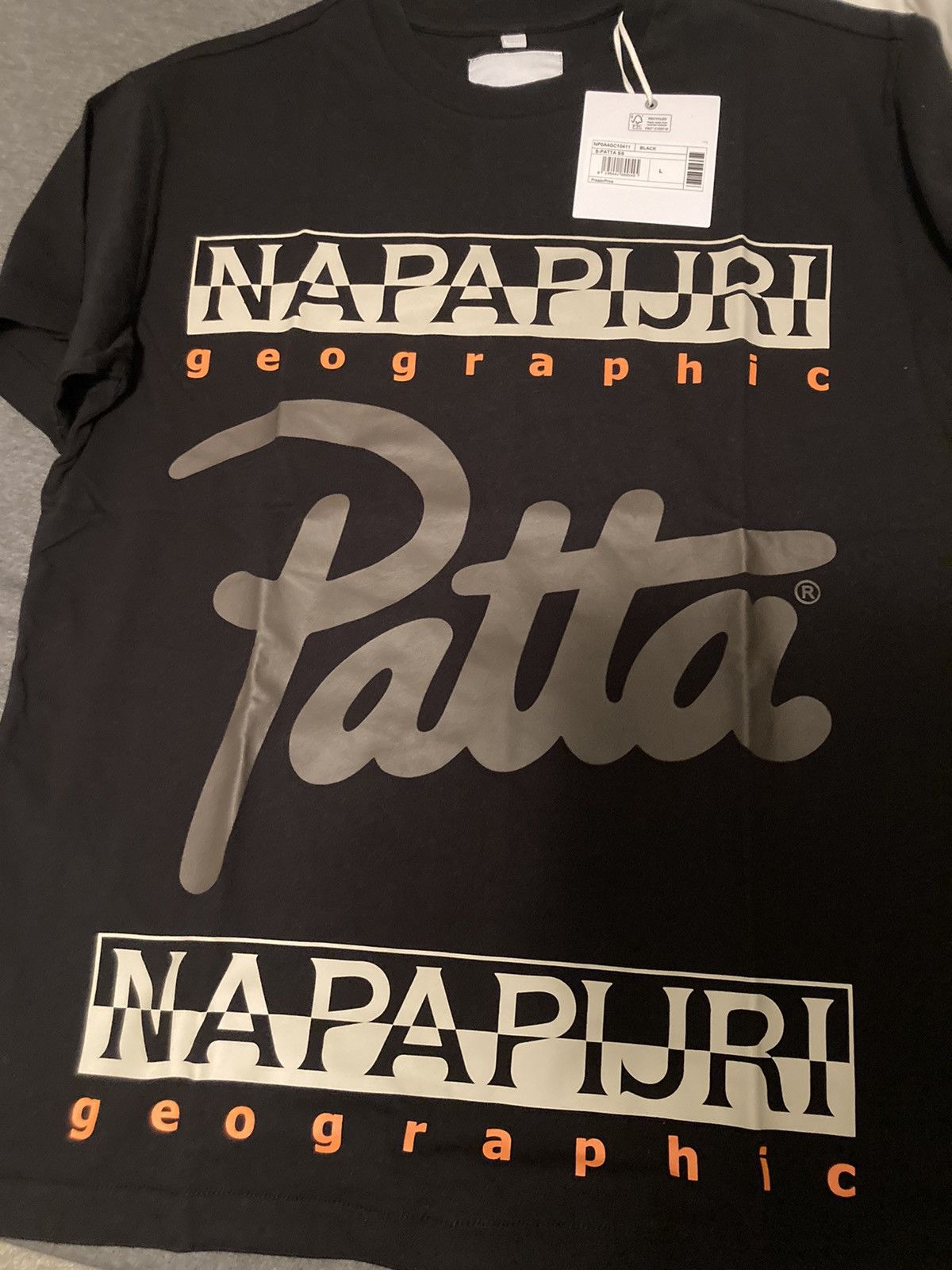 Patta Patta logo tee | Grailed