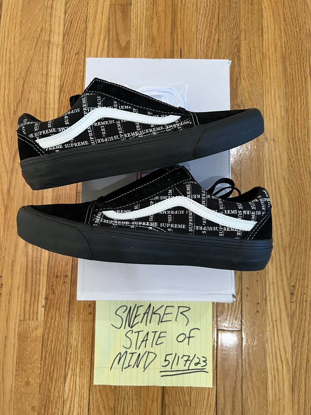 Supreme × Vans NEW Supreme x Vans Grid Black Old Skools Schools Size 7. ...