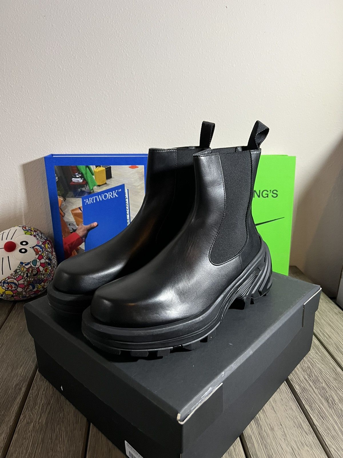 1017 ALYX 9SM × Alyx × Vibram 1017 ALYX 9SM LEATHER MID BOOT WITH SKX ...