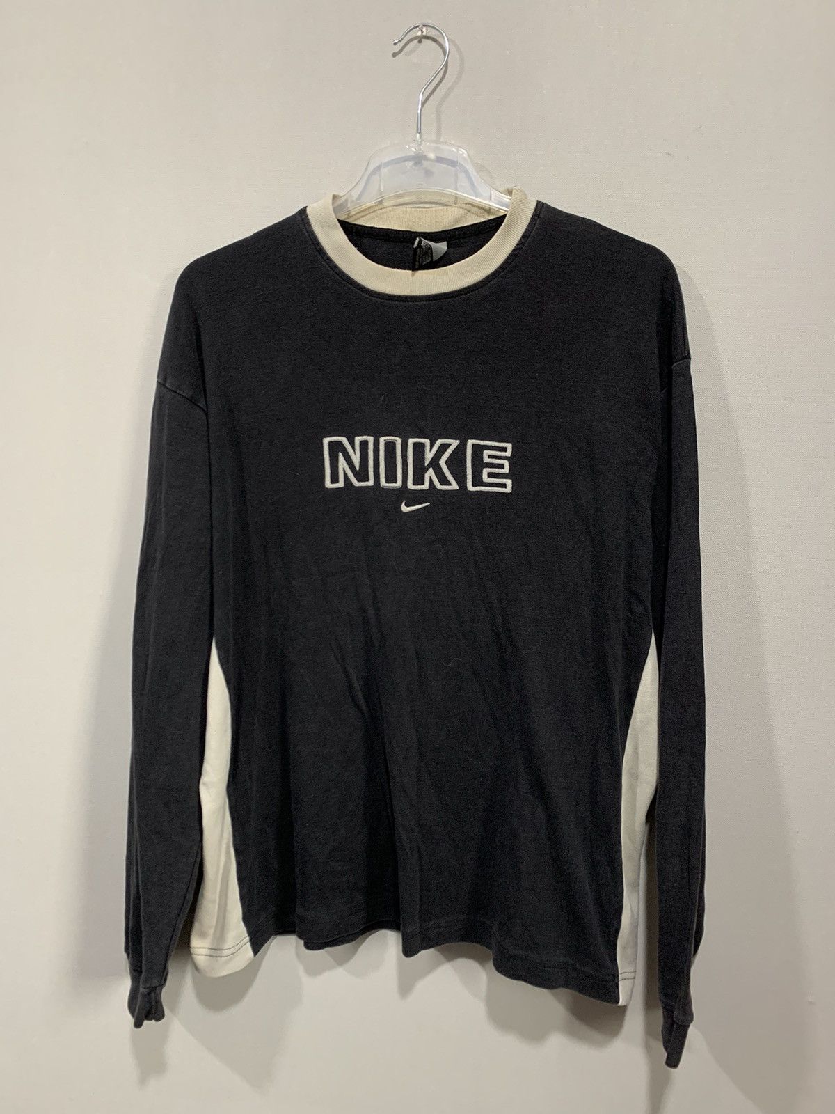 Nike Vintage Nike Bootleg Center Logo Swoosh | Grailed