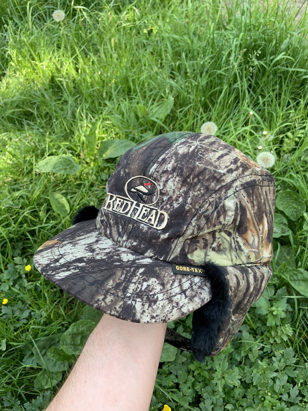 Vintage vintage realtree camo gore-tex trapper hat | Grailed