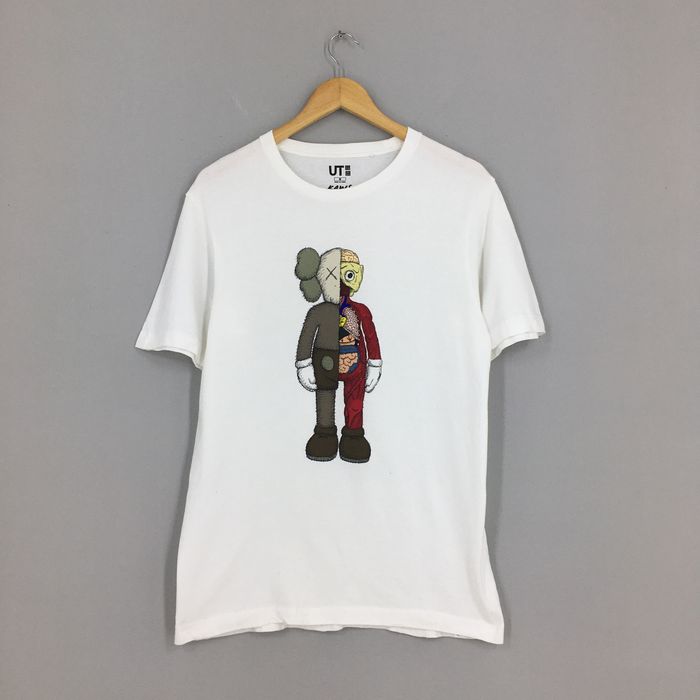 Uniqlo Uniqlo X Kaws Original Fake White Tshirt Size M | Grailed