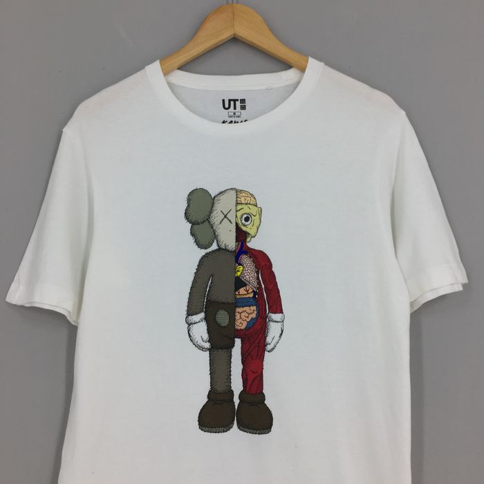 Uniqlo Uniqlo X Kaws Original Fake White Tshirt Size M | Grailed