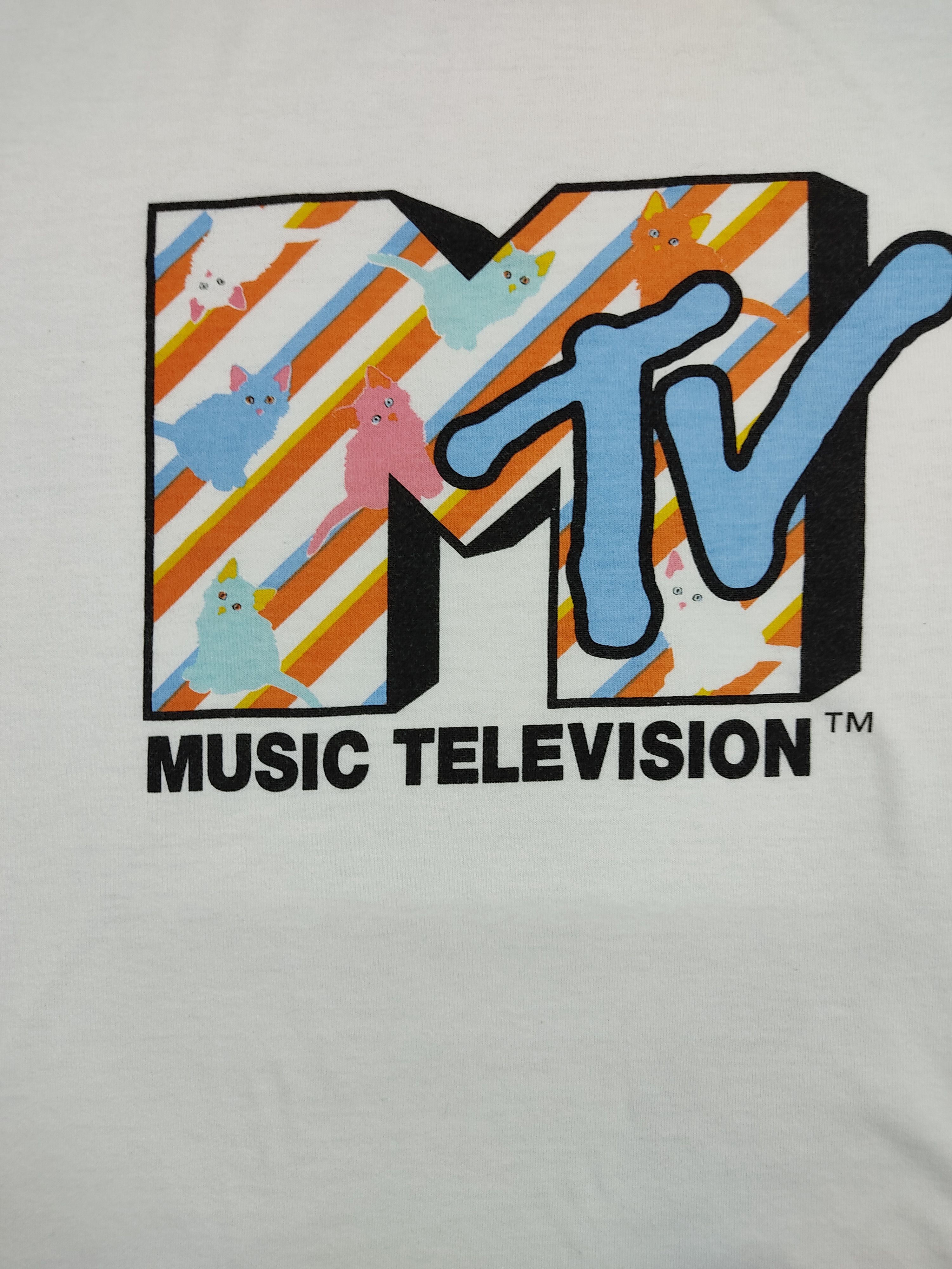 Mtv × Streetwear MTV Music Television Half Baggy Tee Crop Big Logo ...