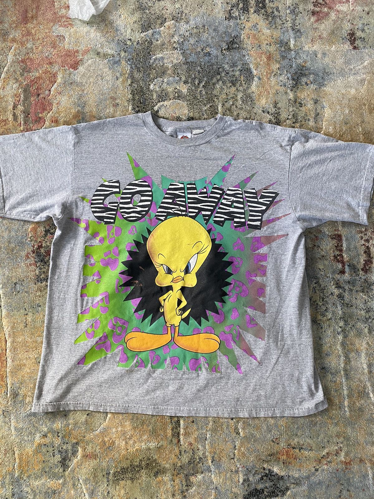 Vintage Vintage 90s Tweety Bird Looney Tunes Big Print Graphic Shirt ...