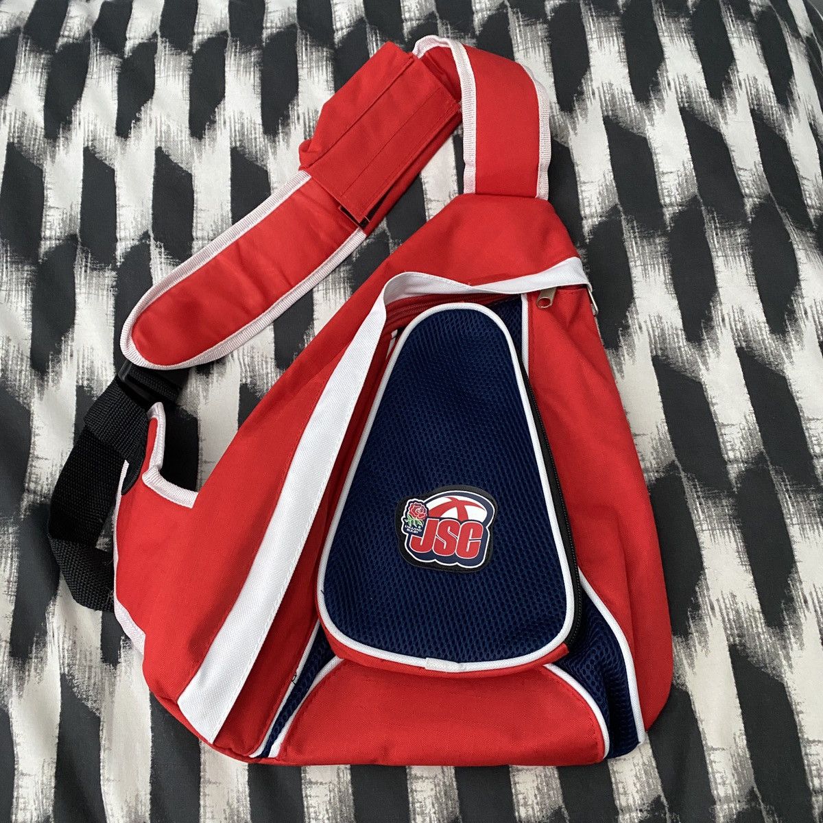 Vintage England rugby JSC Red & white crossbody bag | Grailed