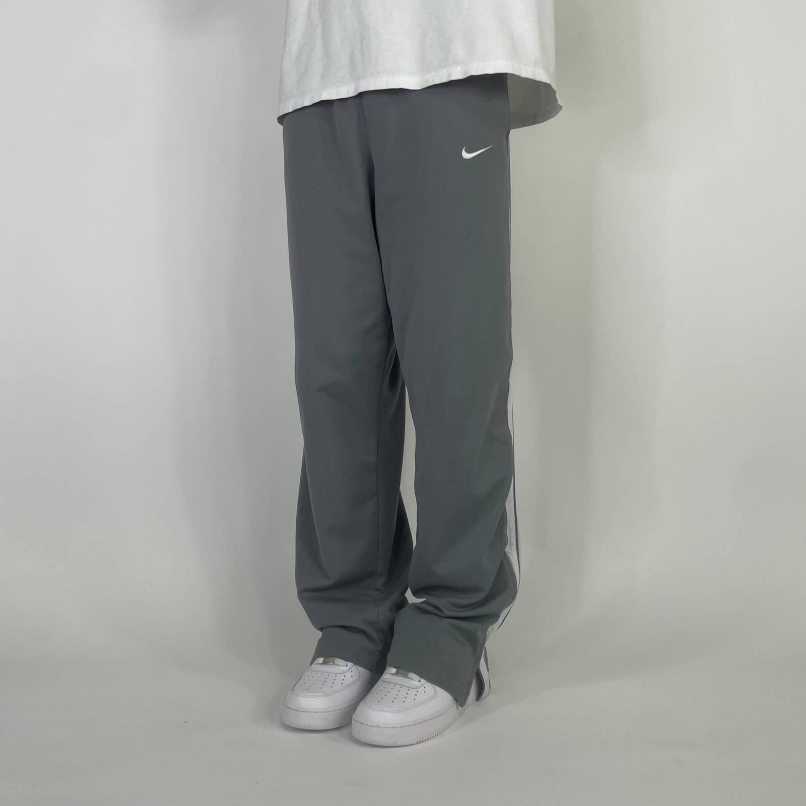 Nike × Streetwear × Vintage Super Sick Vintage 90's Nike Gray ...