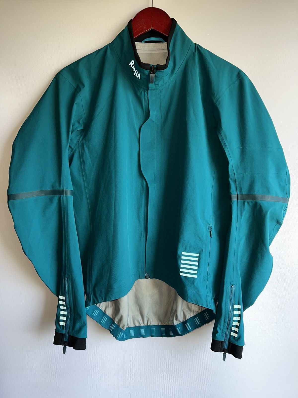Cycle × Rapha Rapha Pro Team Rain Jacket | Grailed