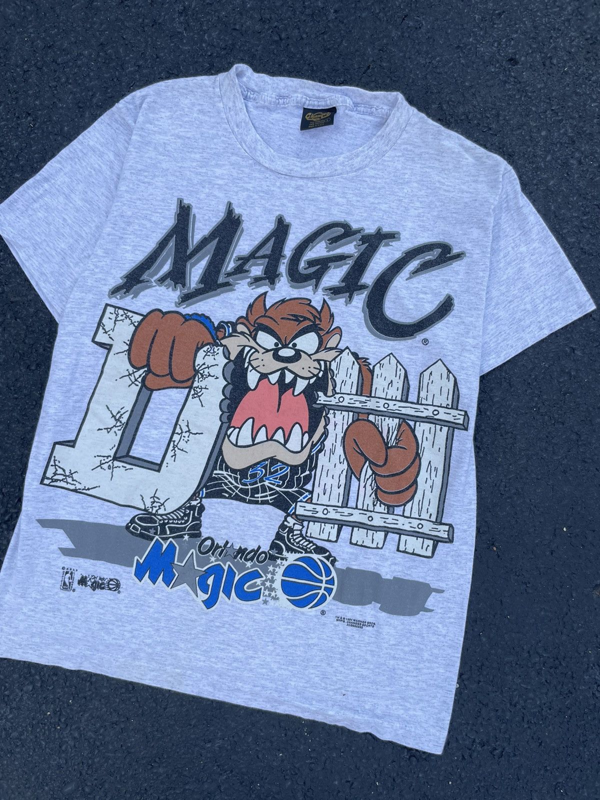 Vintage Vintage Orlando magic Taz graphic tee | Grailed