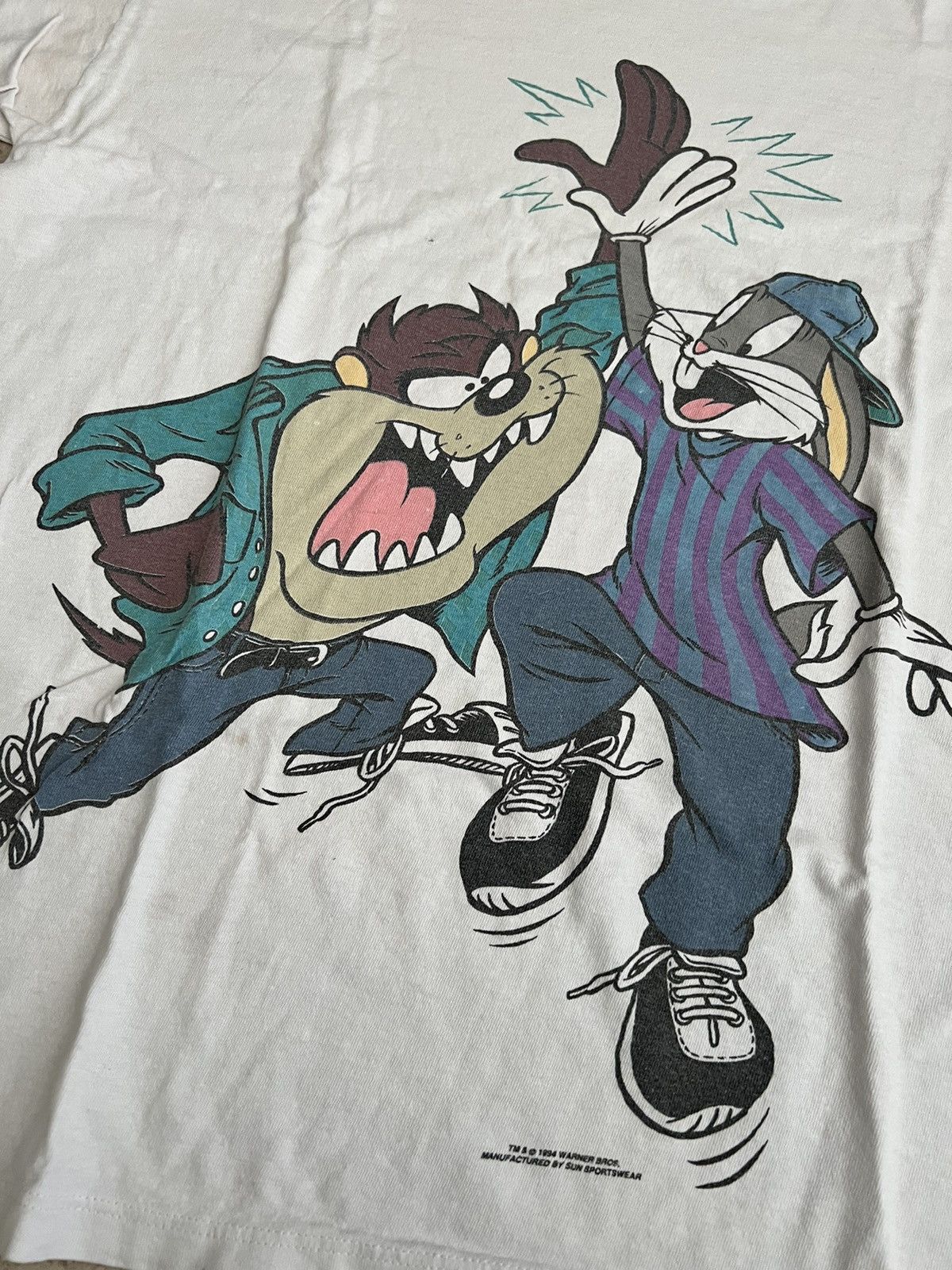 Vintage × Warner Bros Vintage 1994 Taz & Bugs Bunny Looney Tunes ...