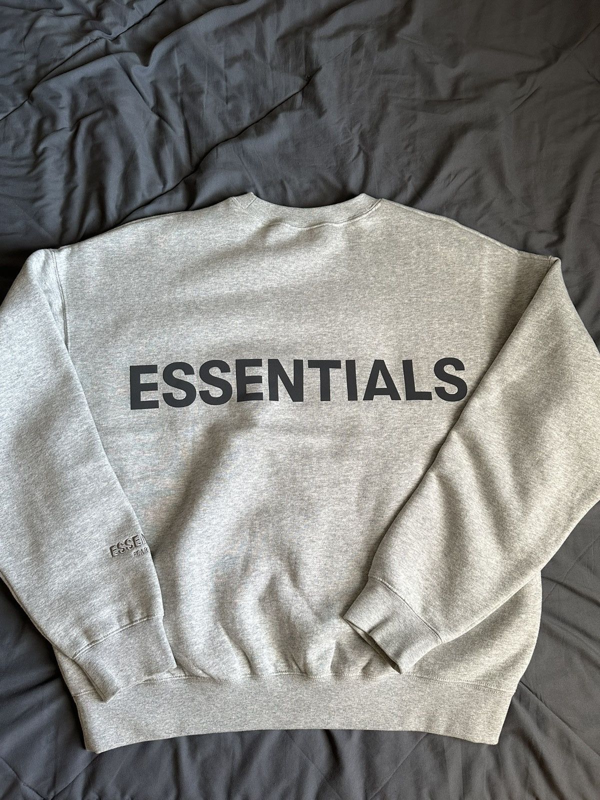 Essentials × Fear of God Fear of God Essentials Light Heather Grey 3M ...