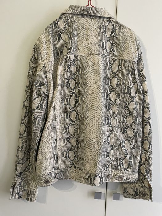 Zara Crocodile/snake denim jacket | Grailed