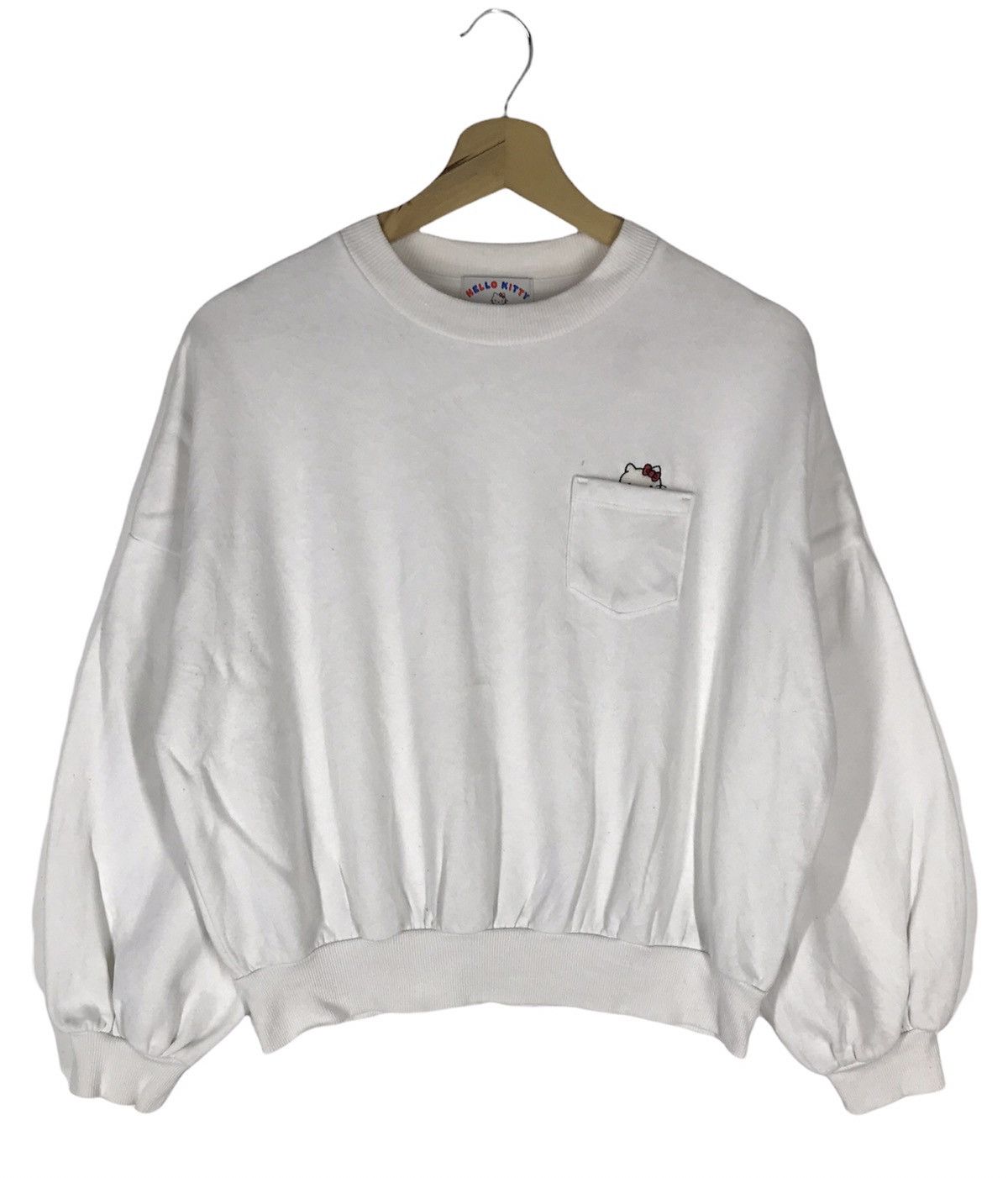 Cartoon Network × Character Hero × Streetwear Hello Kitty X GU Crop ...