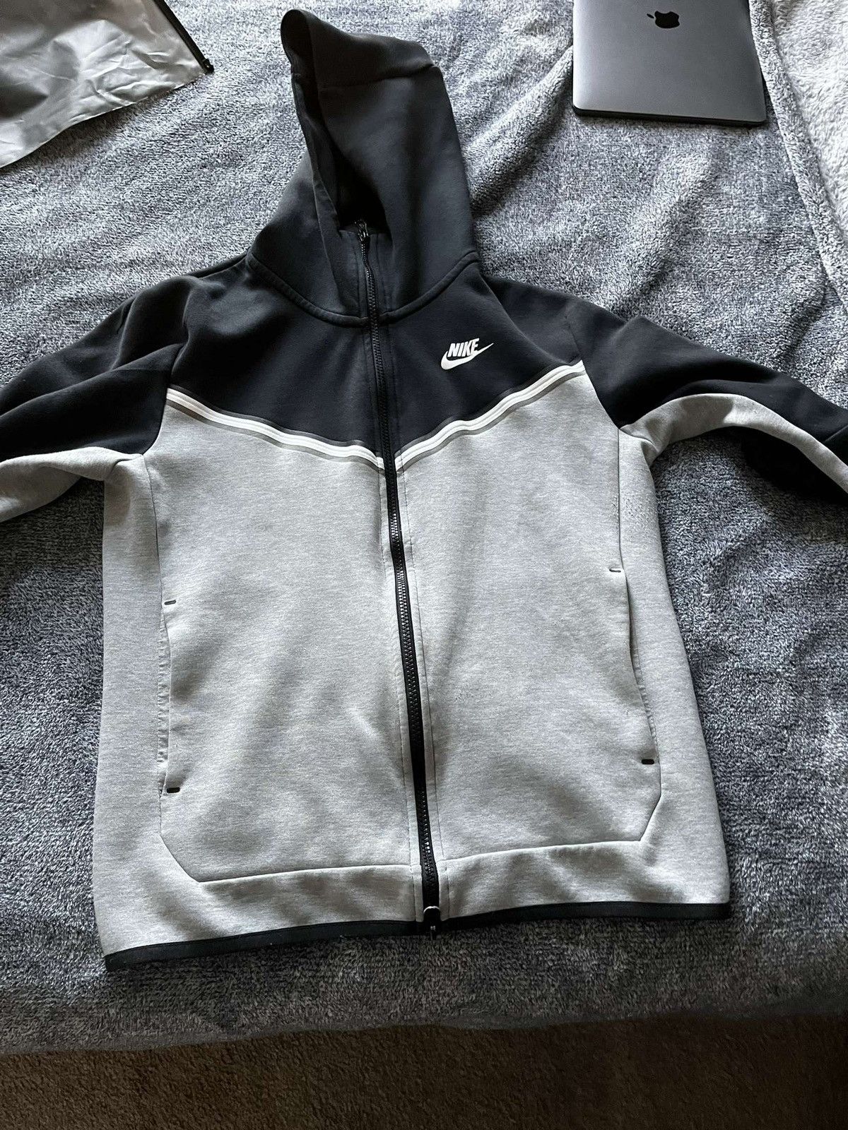 Nike Black and grey nike tech | Grailed