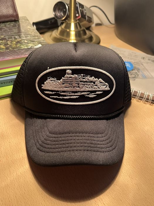 Corteiz Corteiz Alcatraz Trucker Hat | Grailed