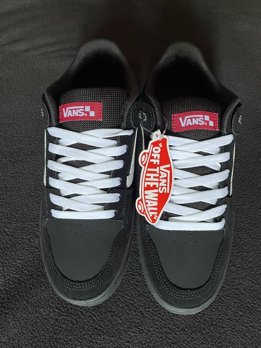 Vans New Vans Baxter Black/White (Deadstock) | Grailed