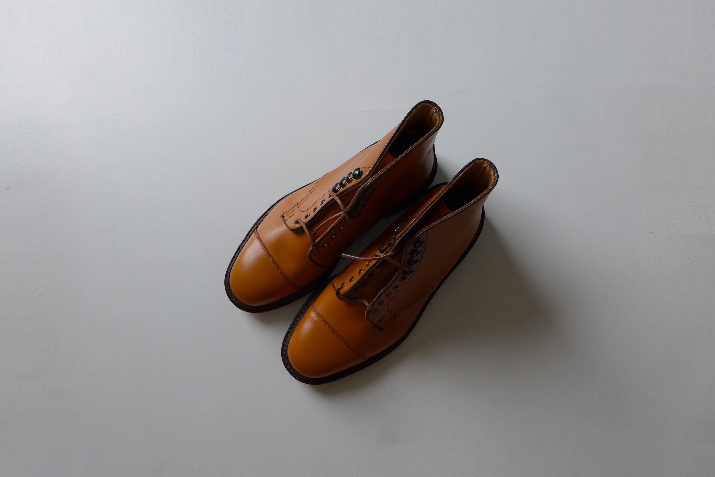 Trickers Tricker's Scott Boots - Acorn Antique Calf Leather | Grailed