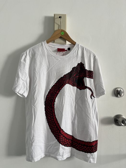 Hugo Boss Hugo Boss Snake Wrap Around White Tee Shirt Size Medium | Grailed