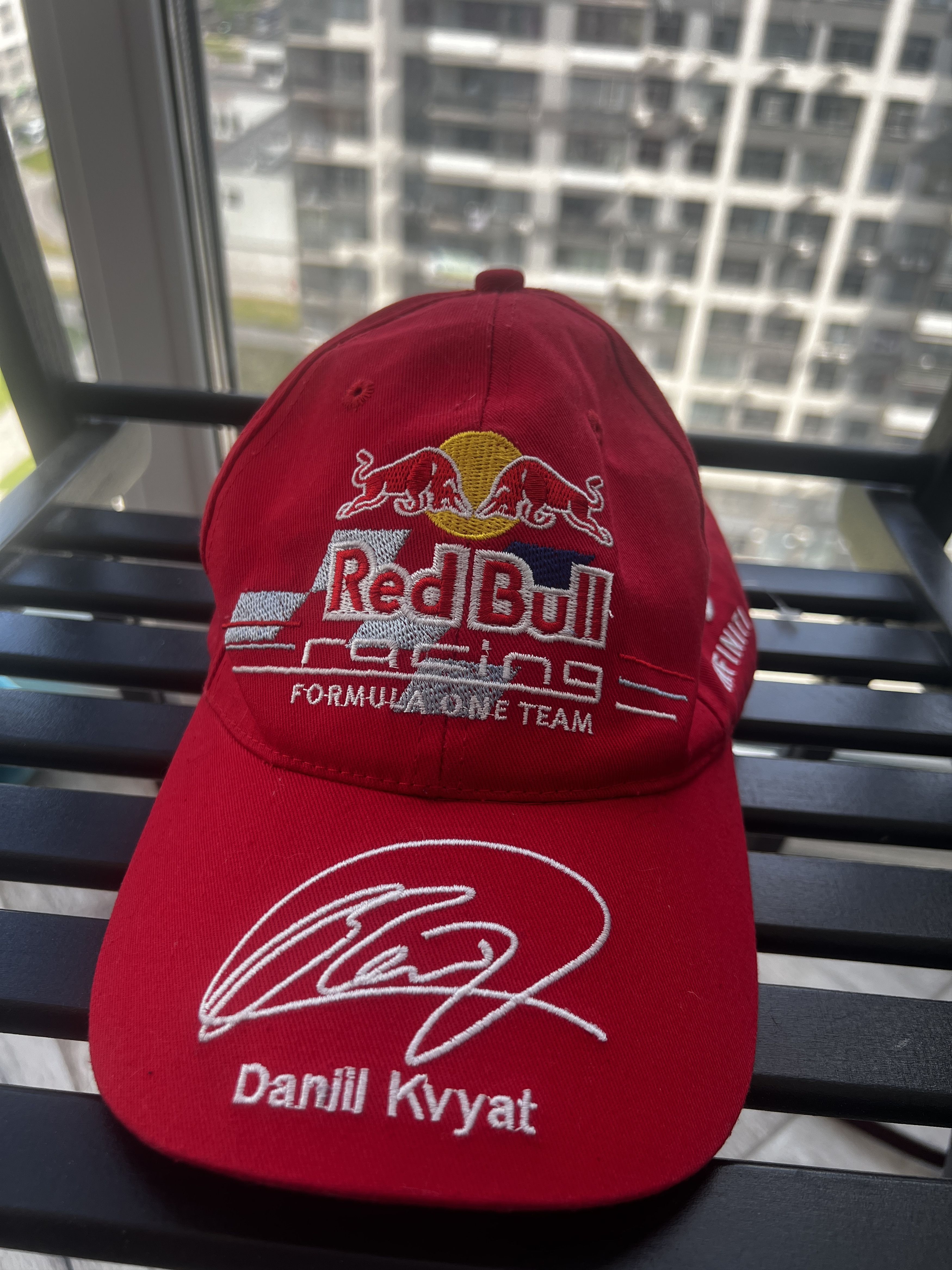 Formula 1 × Racing × Red Bull Infinity Red Bull F1 Racing Cap Formula ...