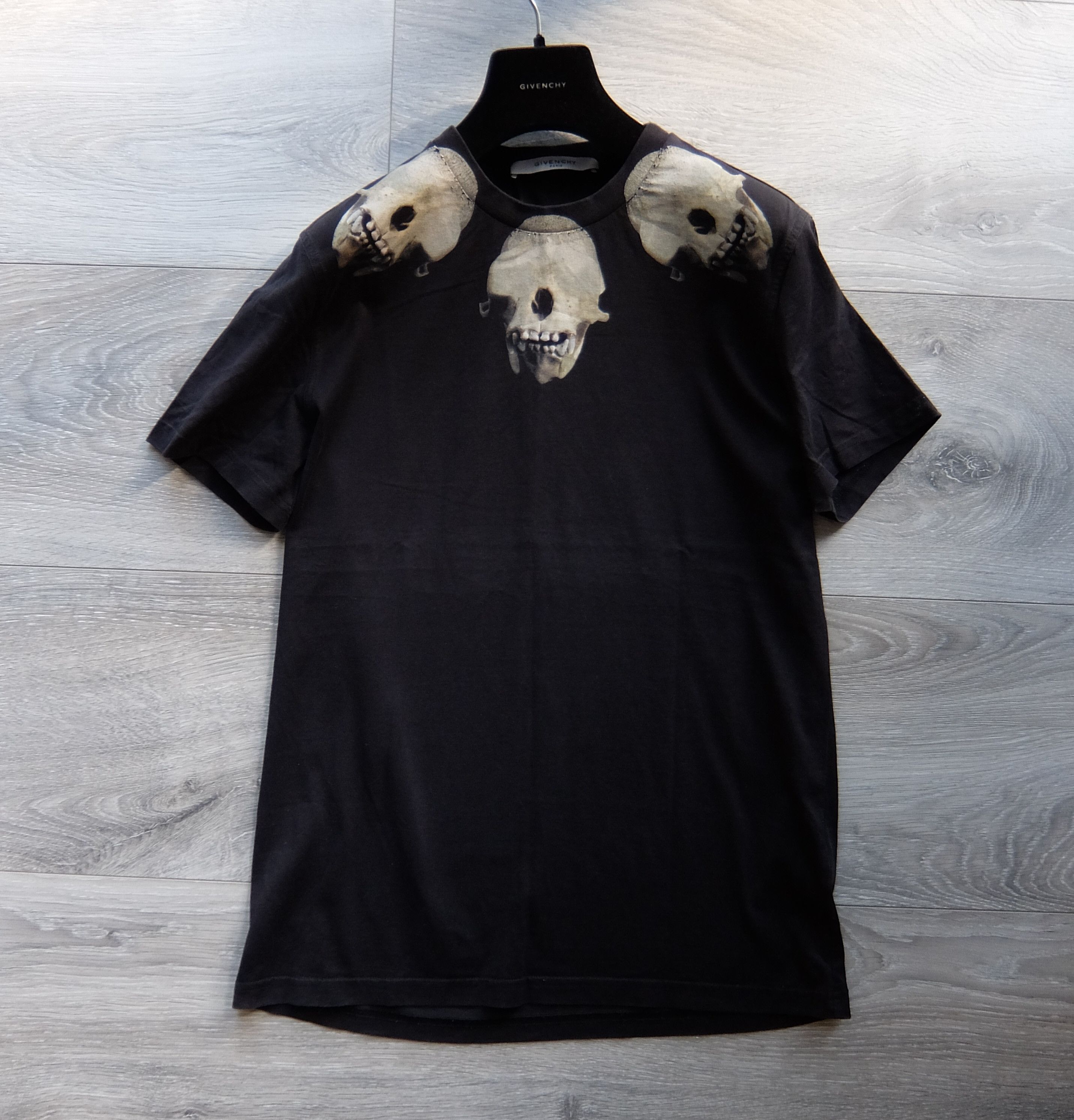 Givenchy Givenchy Shirt S cuban fit black skull skulls slim paris | Grailed