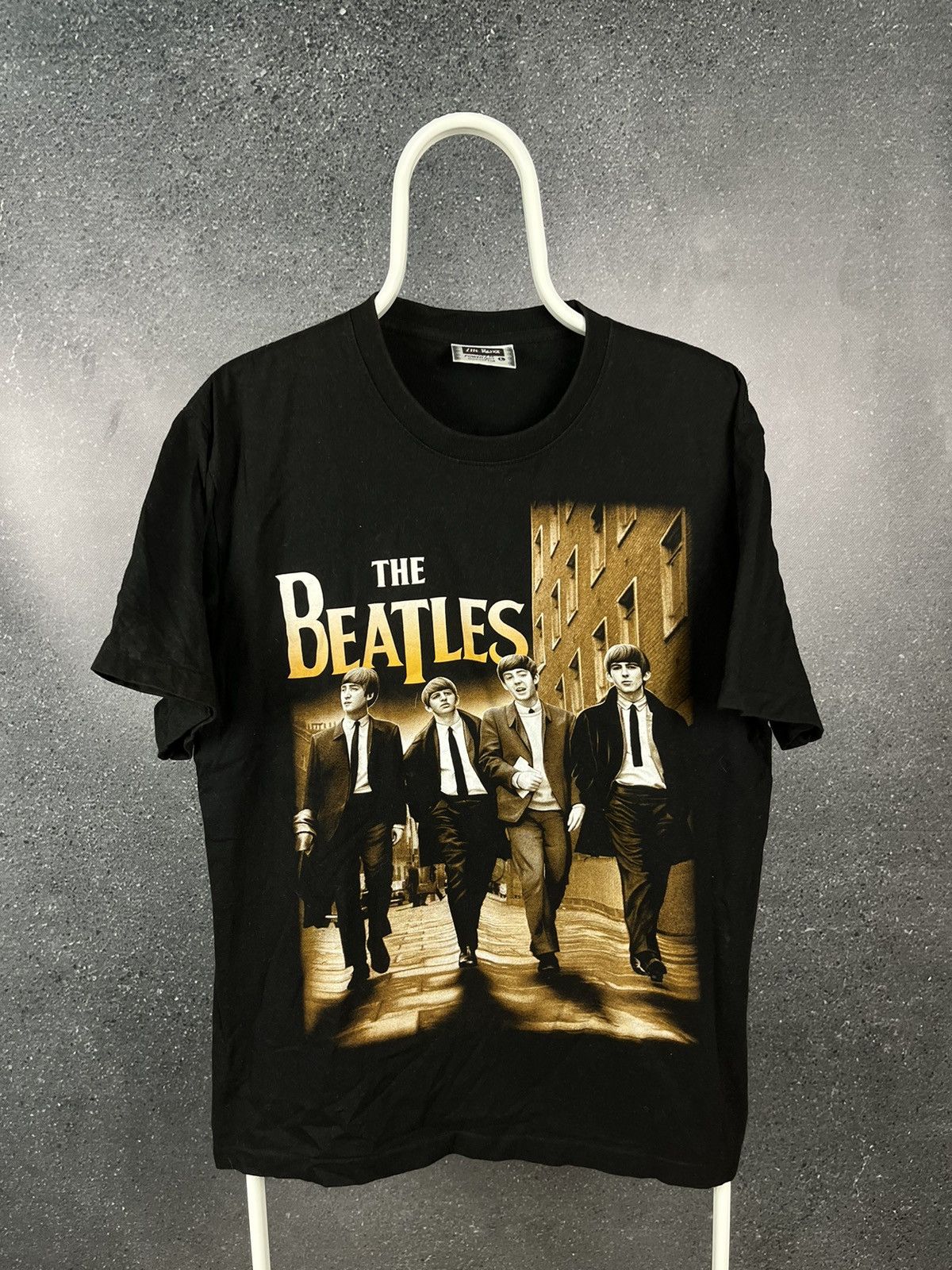 Vintage Vintage Y2K the Beatles Abbey Road t-shirt | Grailed