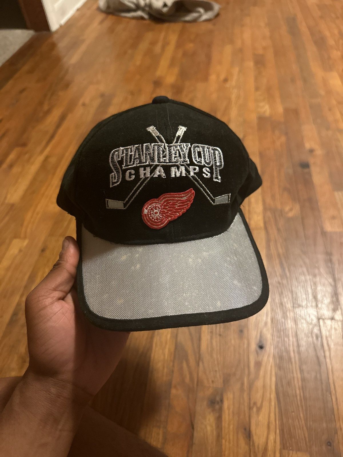 Starter Vintage Starter Fitted Cap Detroit Redwings Stanley Cup | Grailed