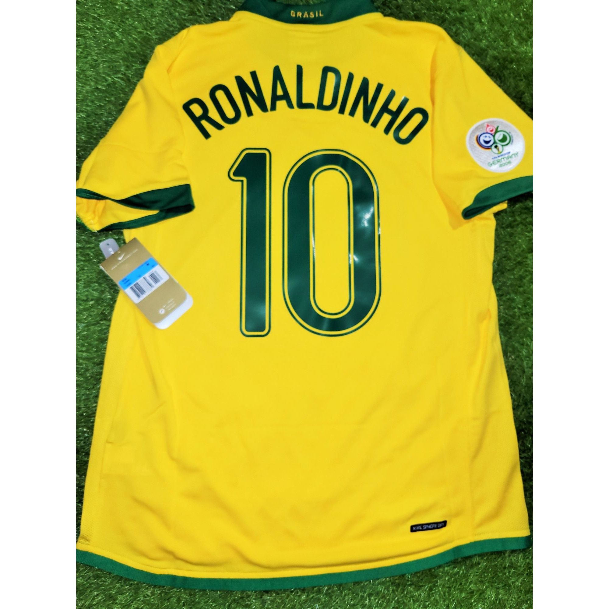 Nike Ronaldinho Brazil 2006 World Cup Home Soccer Jersey BNWT M | Grailed