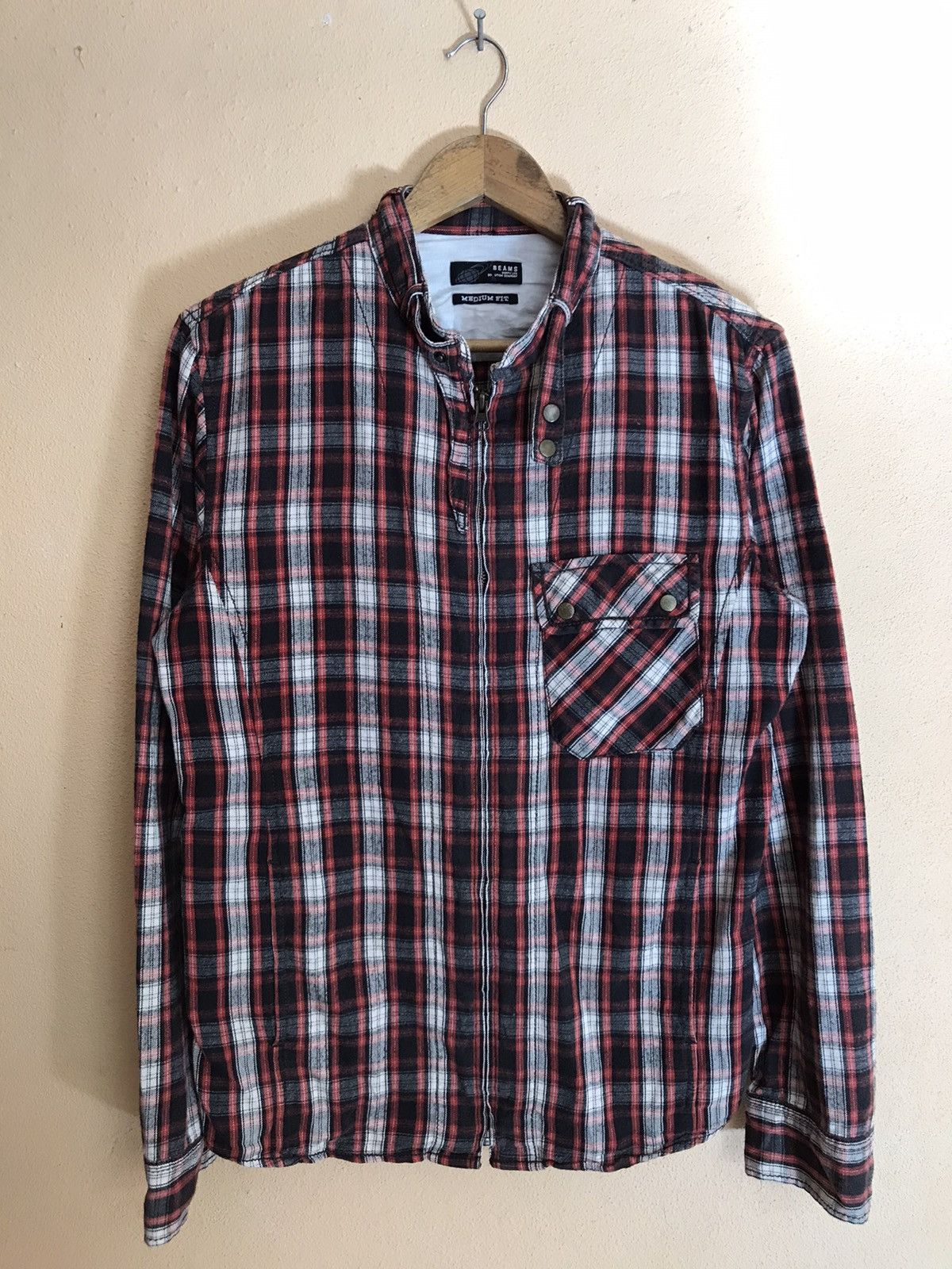 Beams Plus RARE BEAMS ZIPPER NICE DESIGN | Grailed