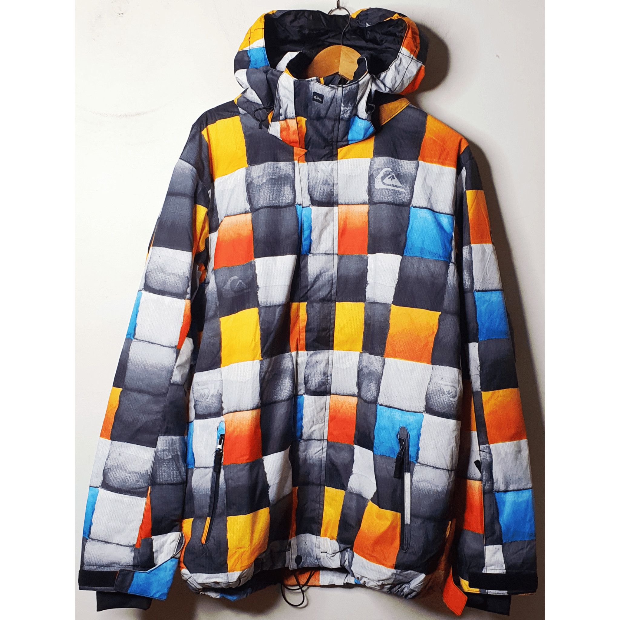 Quicksilver QUICKSILVER PRINTED HEAVY WINTER JACKET | Grailed