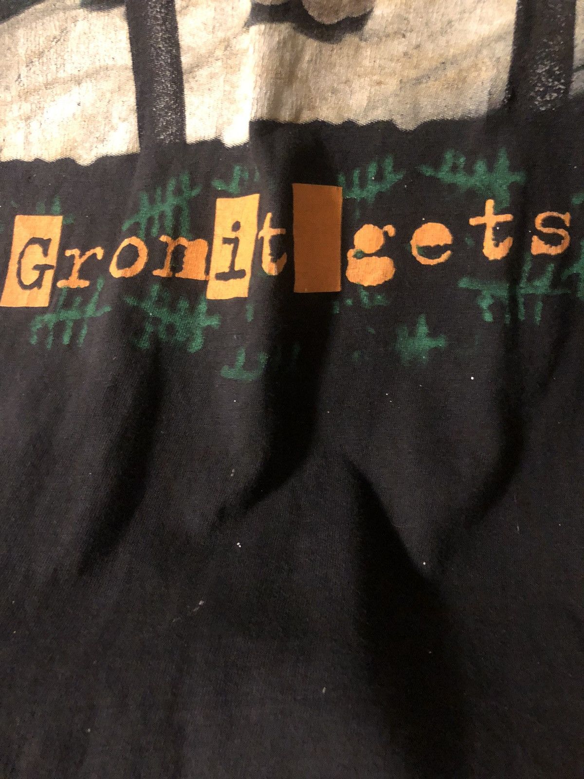 Vintage Wallace and Gromit 1989 Gromit gets life Tee | Grailed