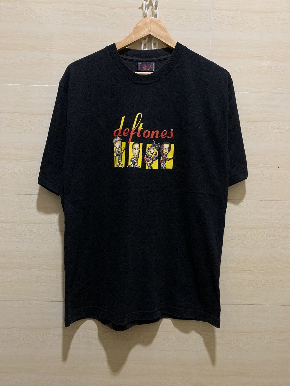 Rock Band very rare vintage 90s deftones og line up around the fur ...