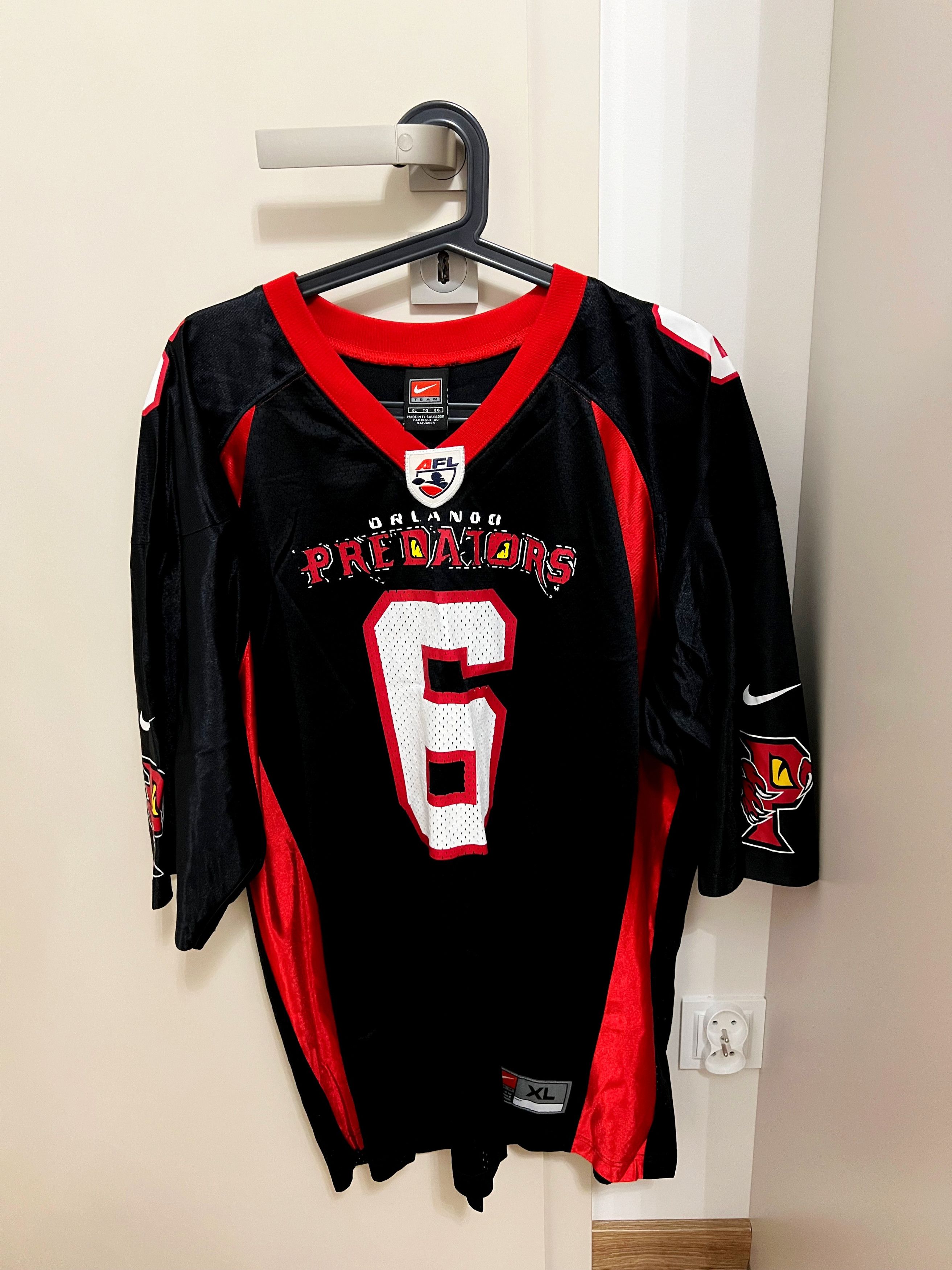Nike Vintage Nike Orlando Predators AFL #6 Black Jersey XL | Grailed