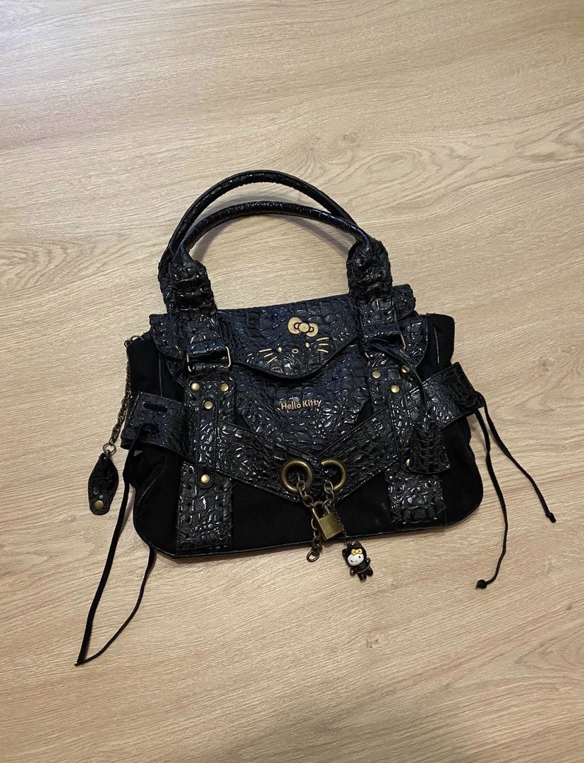 Vintage Camomilla x Hello Kitty Streetwear Everyday YK2 Bag | Grailed