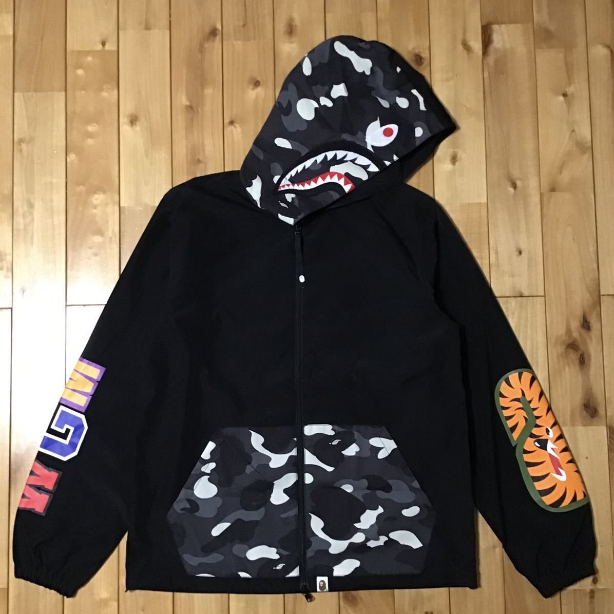 Bape 💫glow in the dark💫 city camo shark zip hoodie jacket BAPE | Grailed