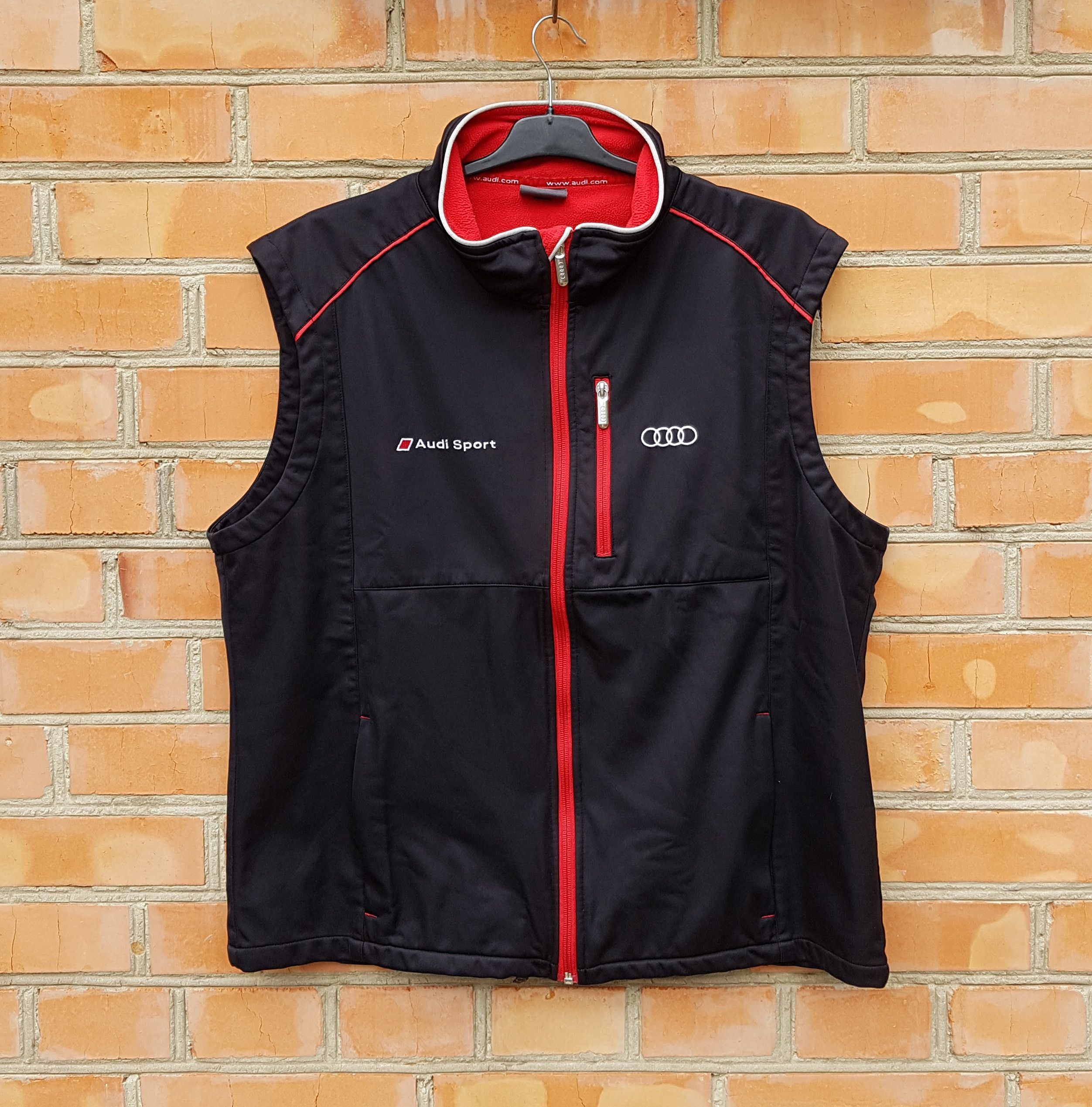 Audi × Racing × Streetwear Audi Sport Full Zip Vest Sleeveless Jacket ...