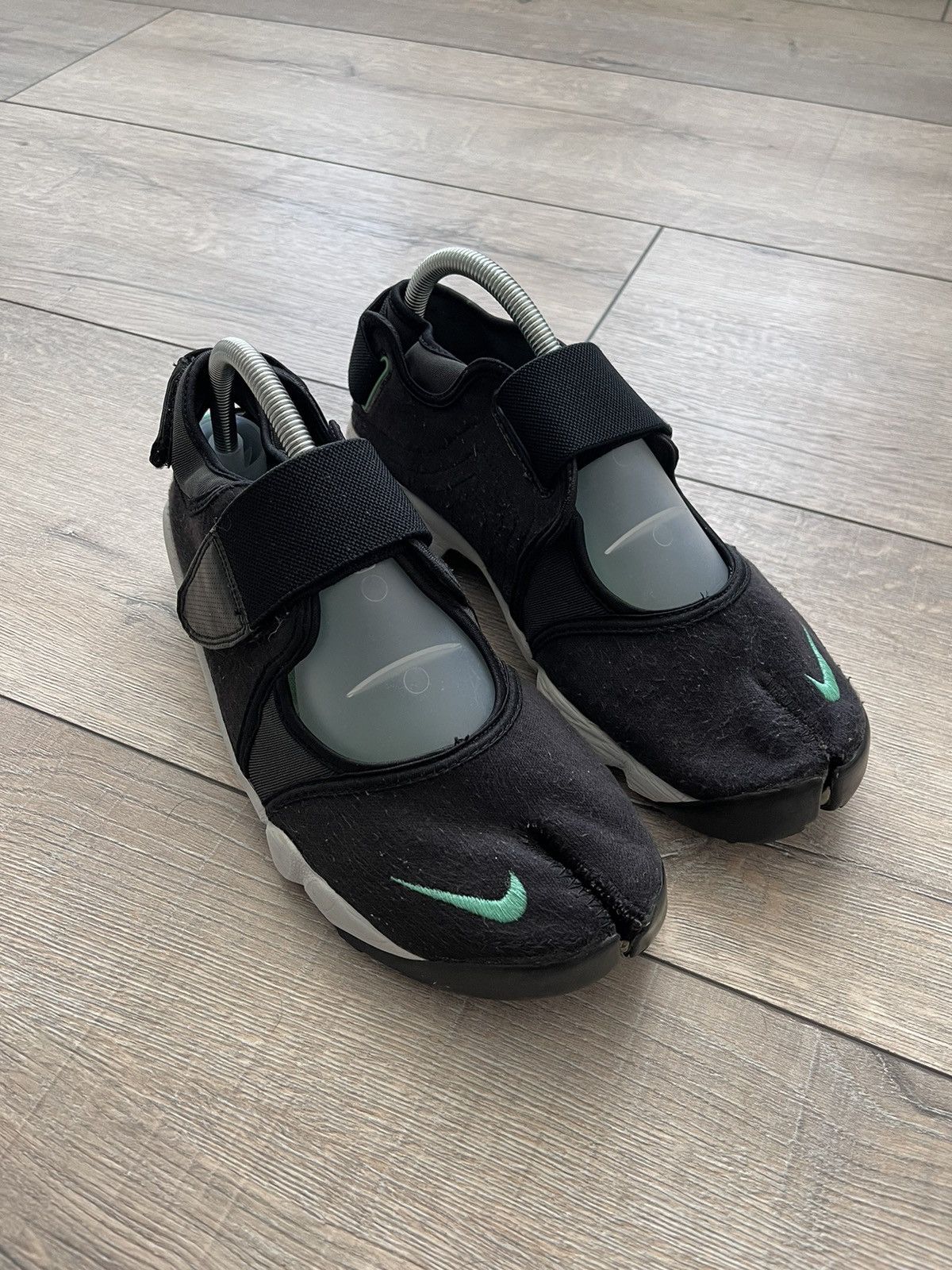Nike Nike Rift Tabi Sneakers 2015 Size 42.5 Blue | Grailed
