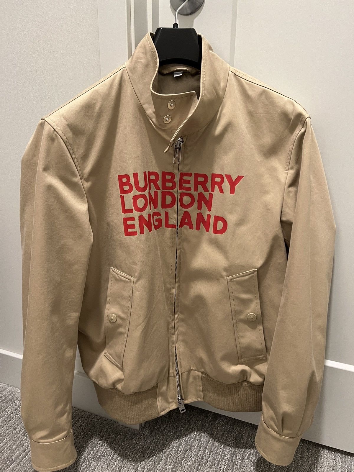 Burberry Harrington jacket - FINAL PRICE DROP | Grailed