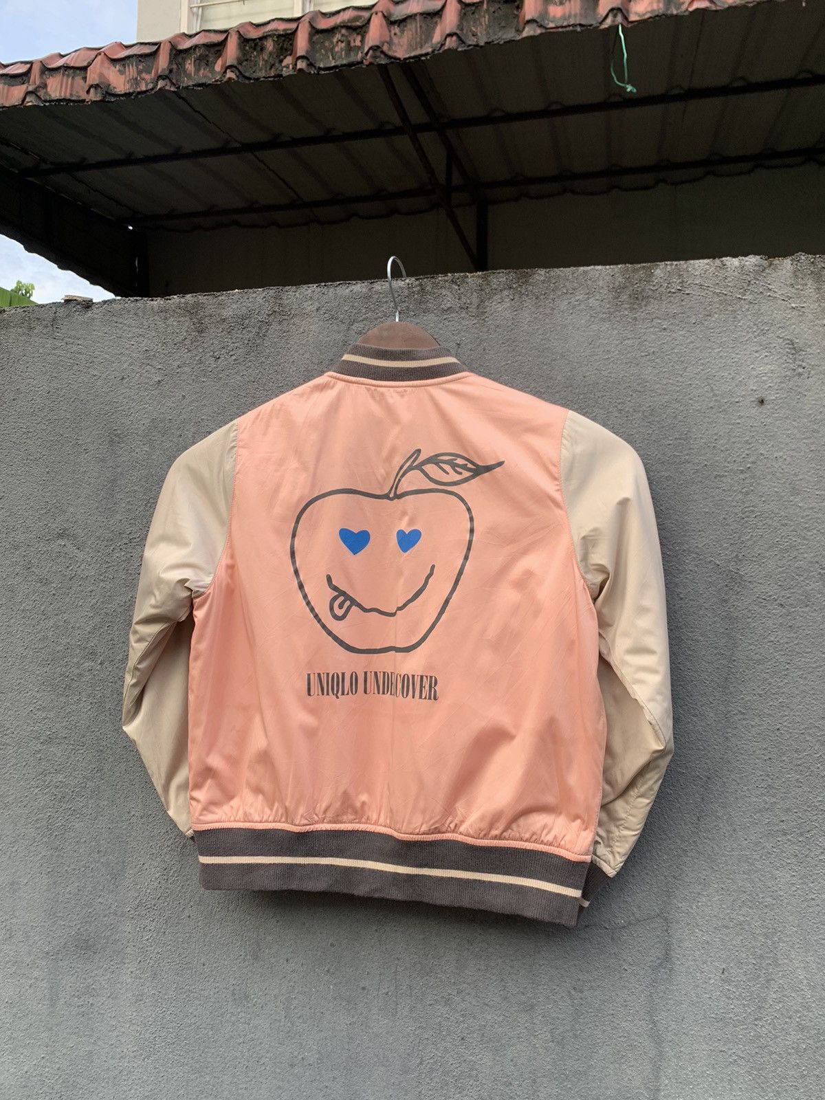 Undercover UNIQLO UNDERCOVER SMILE FACE (KIDS) | Grailed