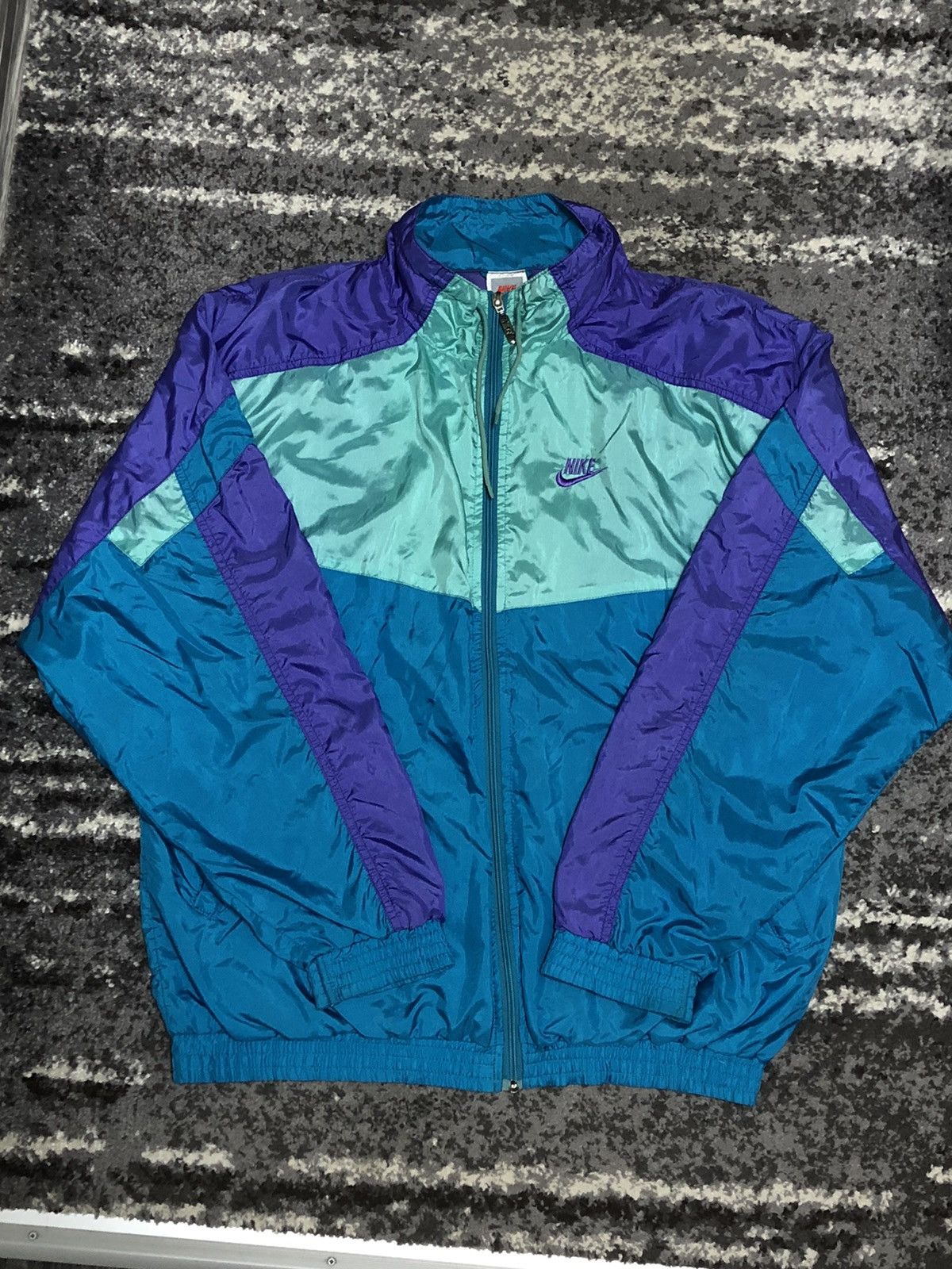 Nike × Streetwear × Vintage Nike vintage light jacket 90s | Grailed