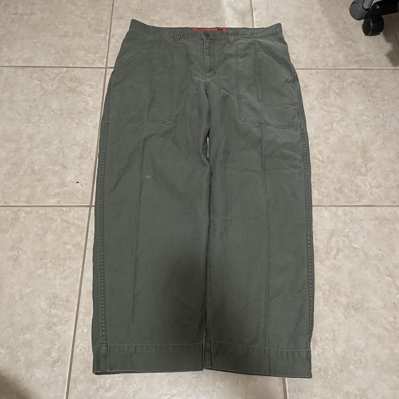 Mossimo × Streetwear × Vintage MOSSissue Capri Cargo Capri Wide Leg ...