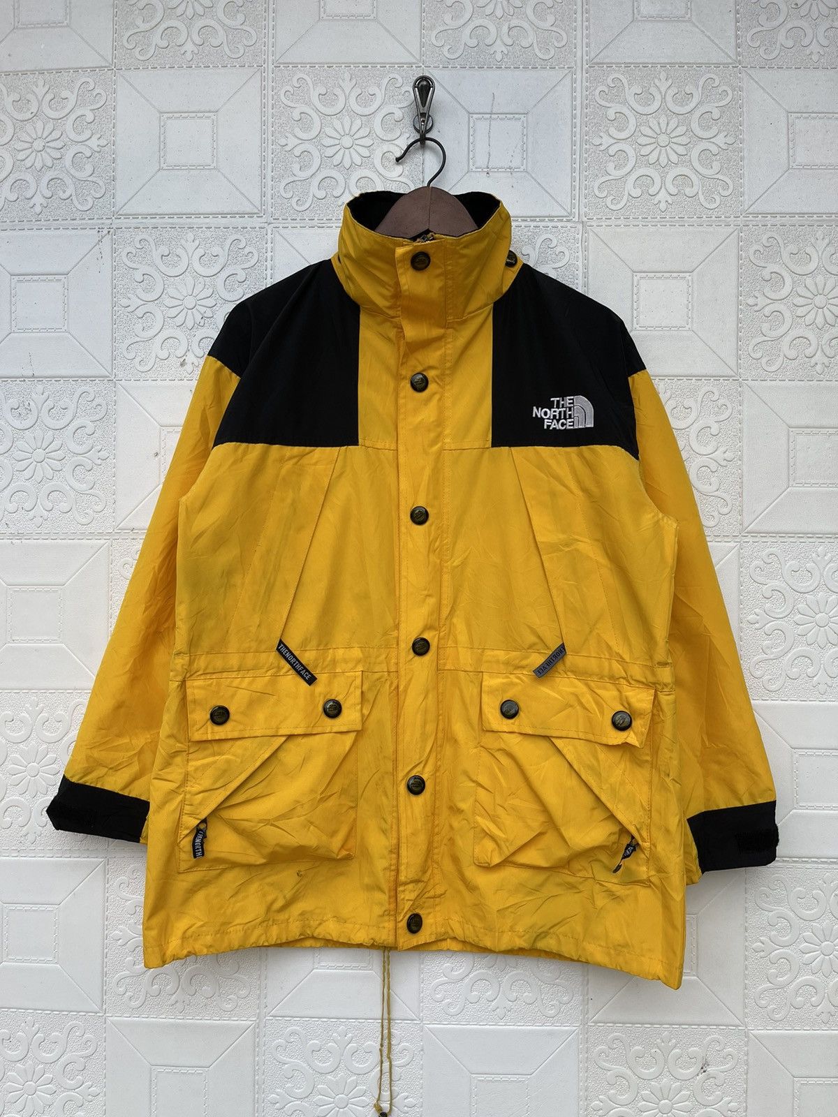 Bomber Jacket × Goretex × The North Face The North Face Goretex Two ...