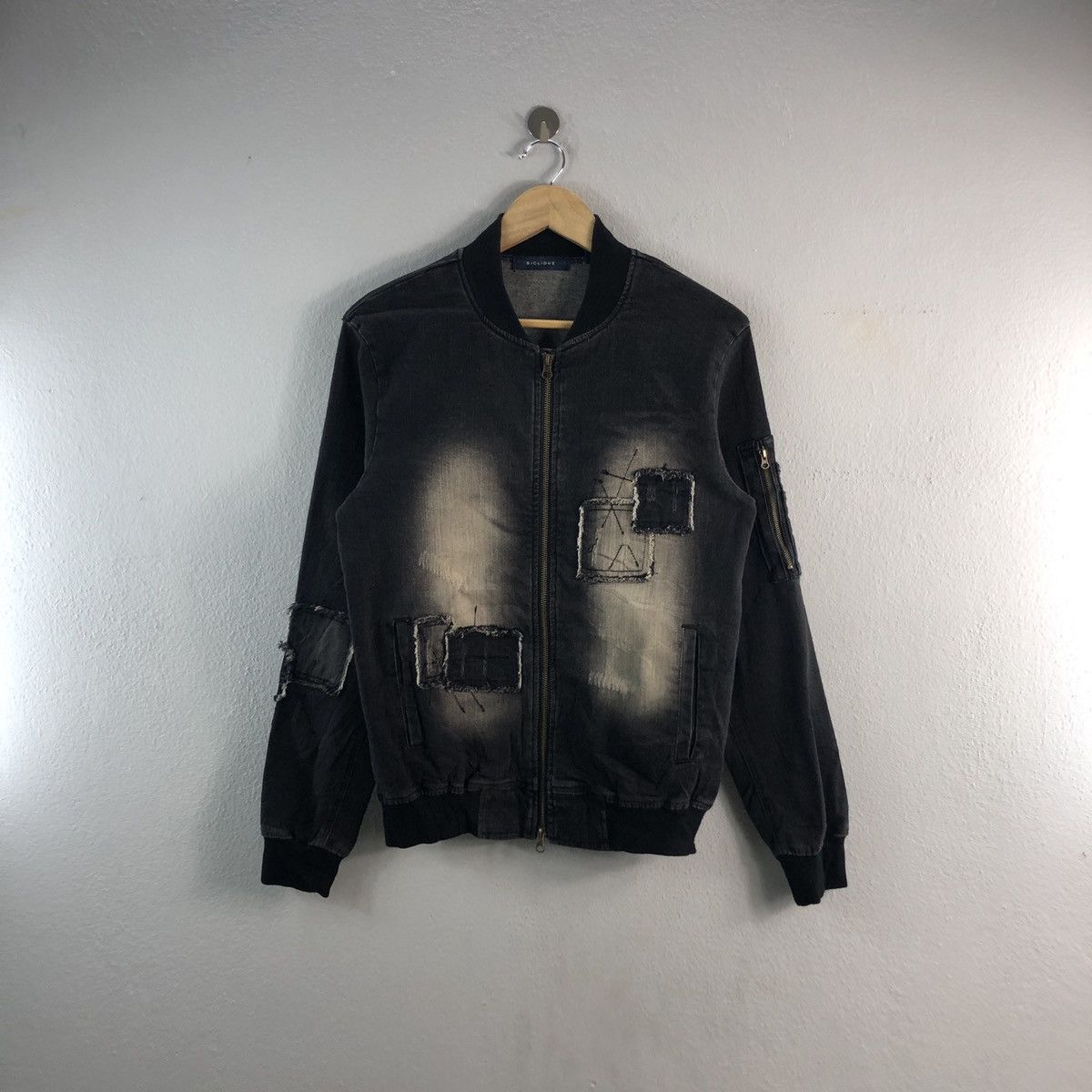 Bomber Jacket × Distressed Denim Biglidue Distressed Denim Design ...