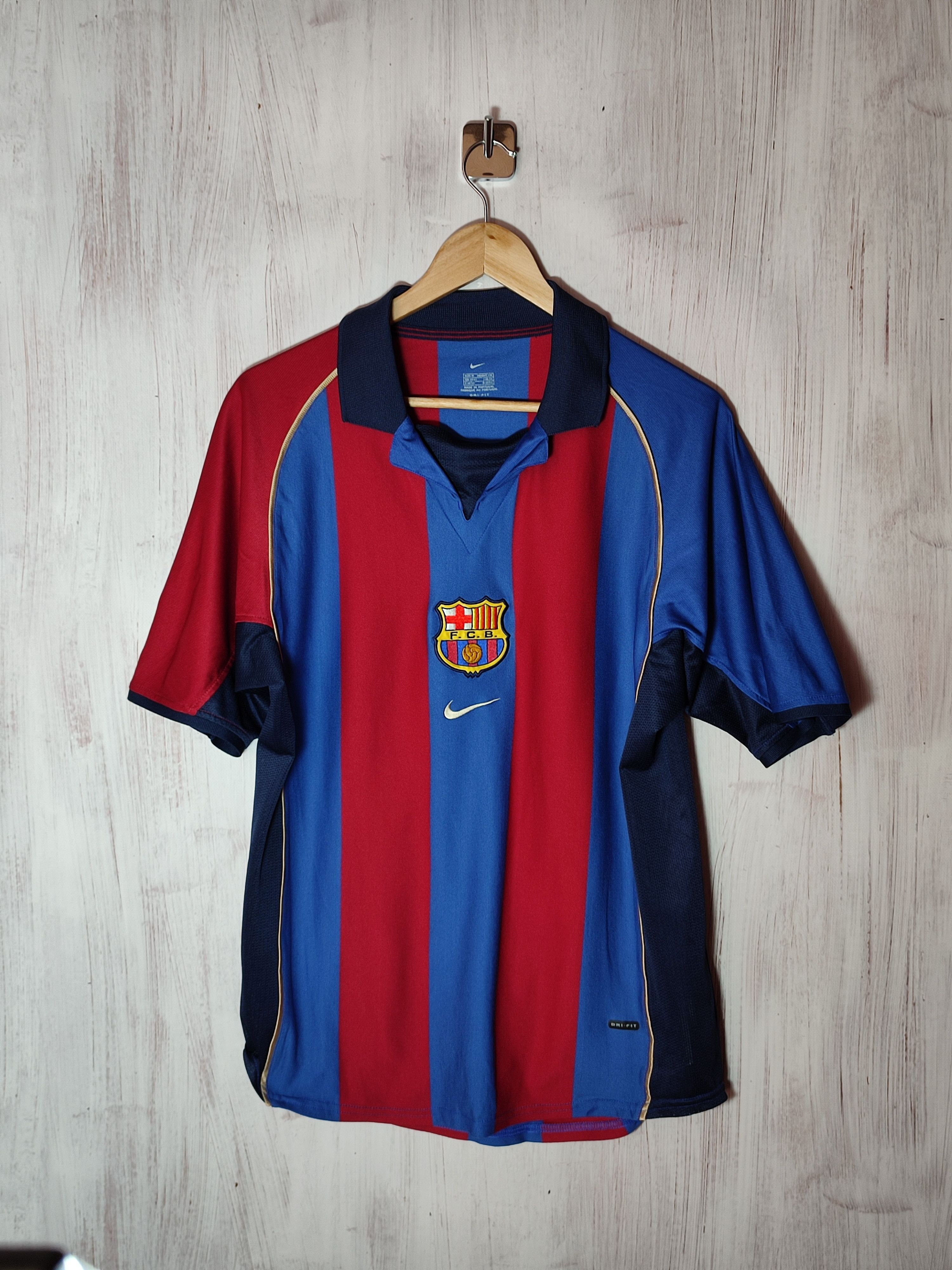F.C. Barcelona × Nike × Soccer Jersey Barcelona 2001 2002 home soccer ...