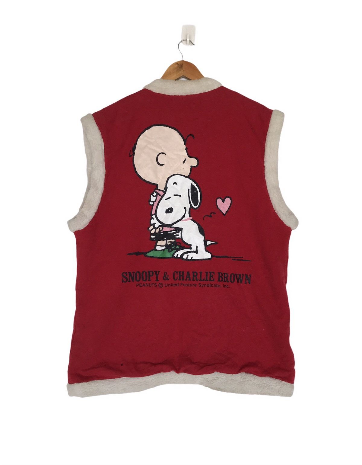 Cartoon Network × Peanuts Vintage Snoopy Peanuts Sleepwear Vest Sherpa ...