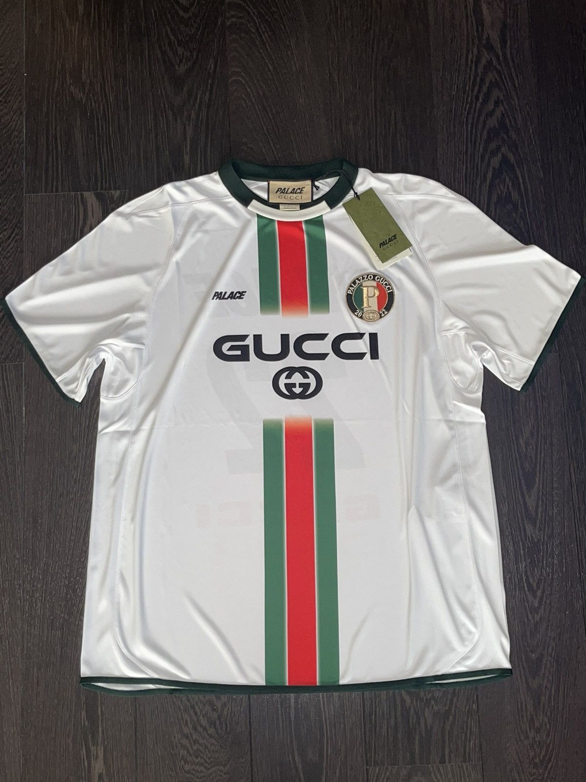 Gucci NEW - Gucci x Palace Jersey White Chelsea T-Shirt | Grailed